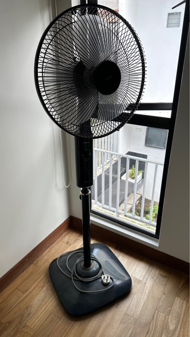 National stand fan (16 inch), Furniture & Home Living, Lighting & Fans ...