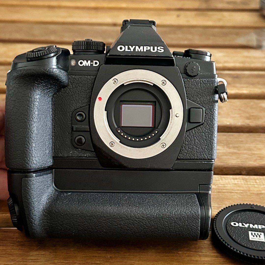 Olympus OMD E-M1 body with HLD-7 Battery Grip, Photography, Cameras on ...
