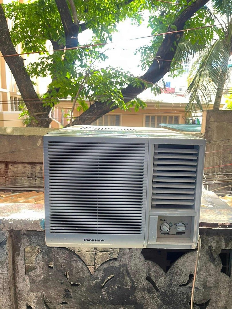 Panasonic .75 Compact Standard Non-Inverter CW-N820JPH, TV & Home ...