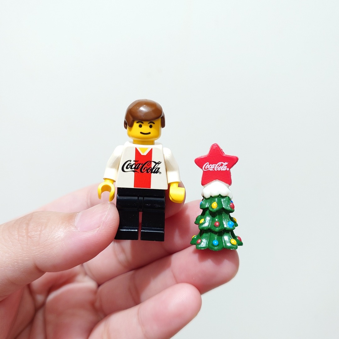 Set LEGO x Coca cola and Xmas Tree figure trinket anik aniks mascot ...