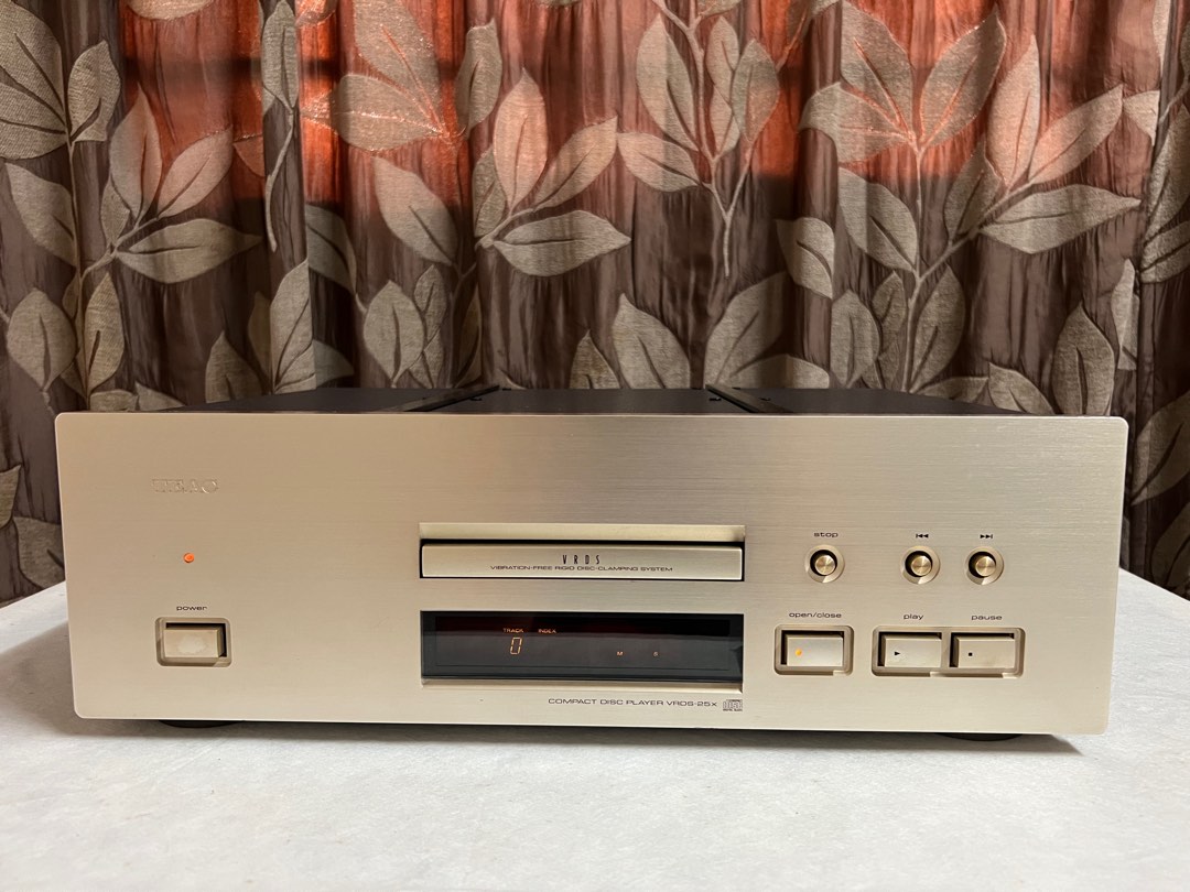 TEAC VRDS-25x CD Player, Audio, Portable Music Players on Carousell