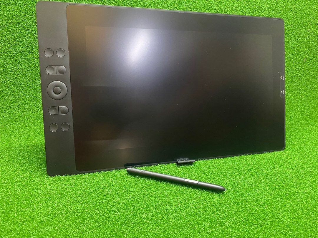 UGEE UE-16 DRAWING MONITOR, Computers & Tech, Laptops & Notebooks on ...