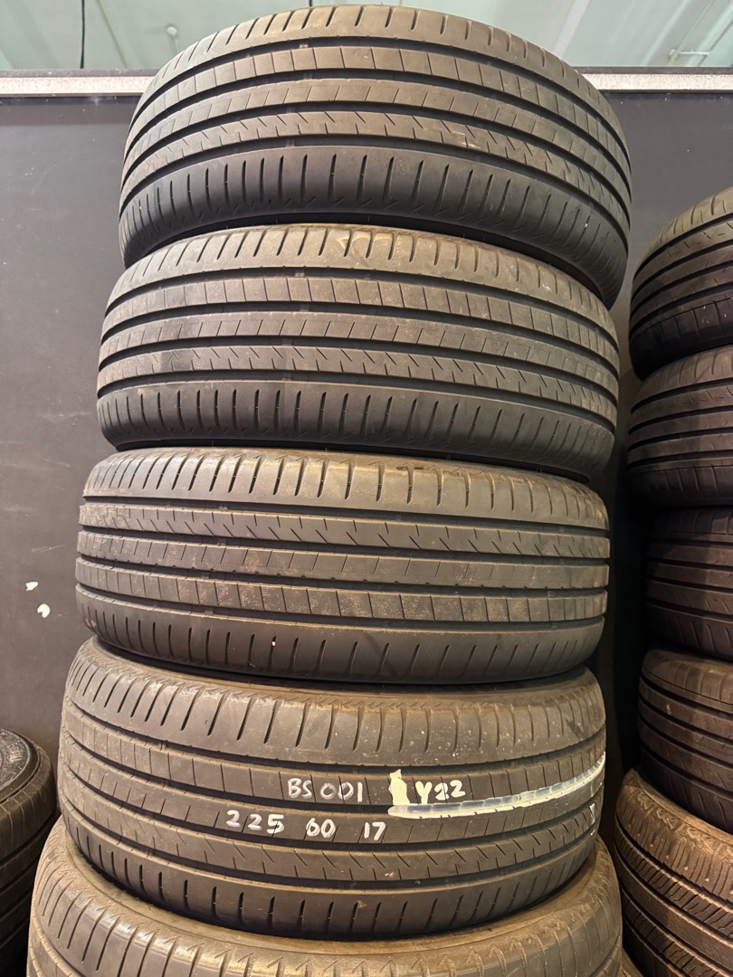 225/60/17 used tyre tire Bridgestone ( Like new), Car Accessories ...