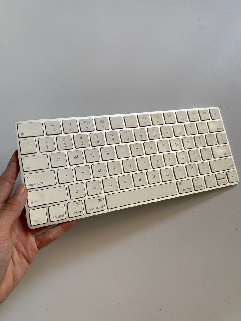 Apple Magic Keyboard A1644 Wireless USB-C, Computers & Tech, Parts ...