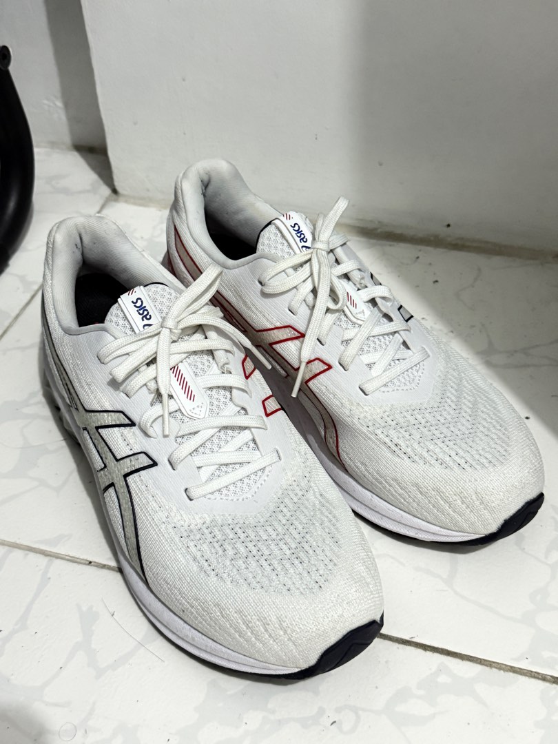 Asics Flytefoam, Men's Fashion, Footwear, Sneakers on Carousell