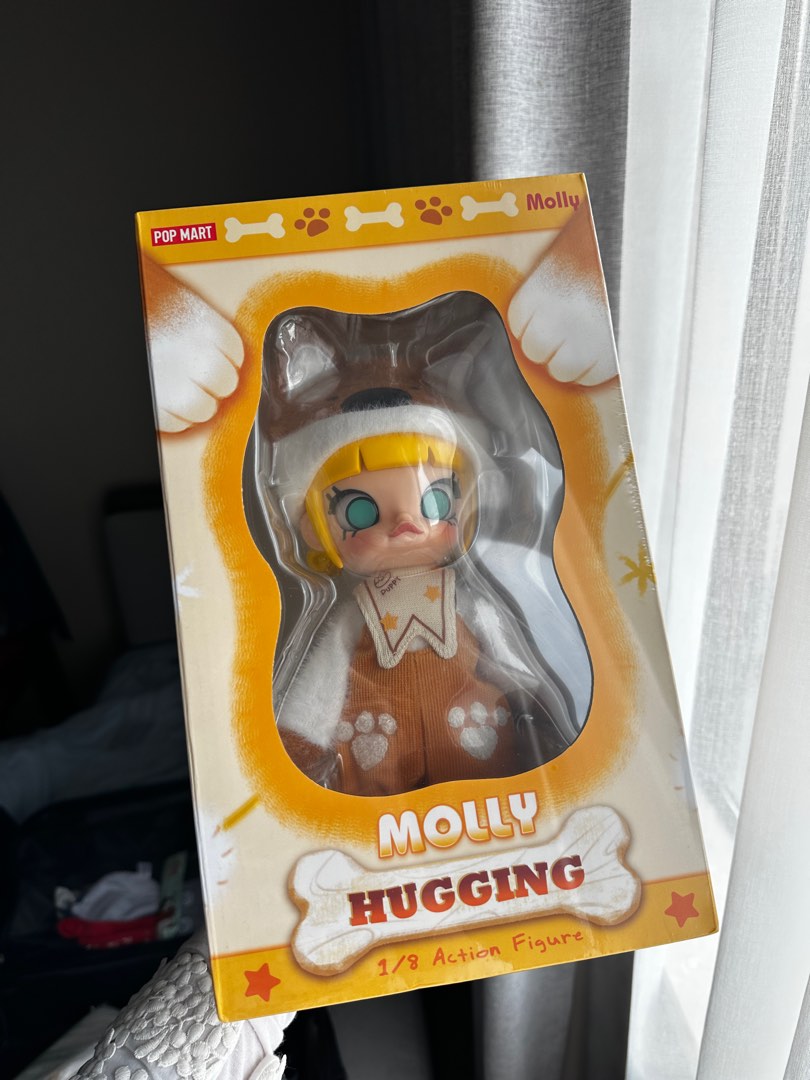 Brand New POPMart MOLLY Hugging 1/8 Action Figure Authentic (tags ...