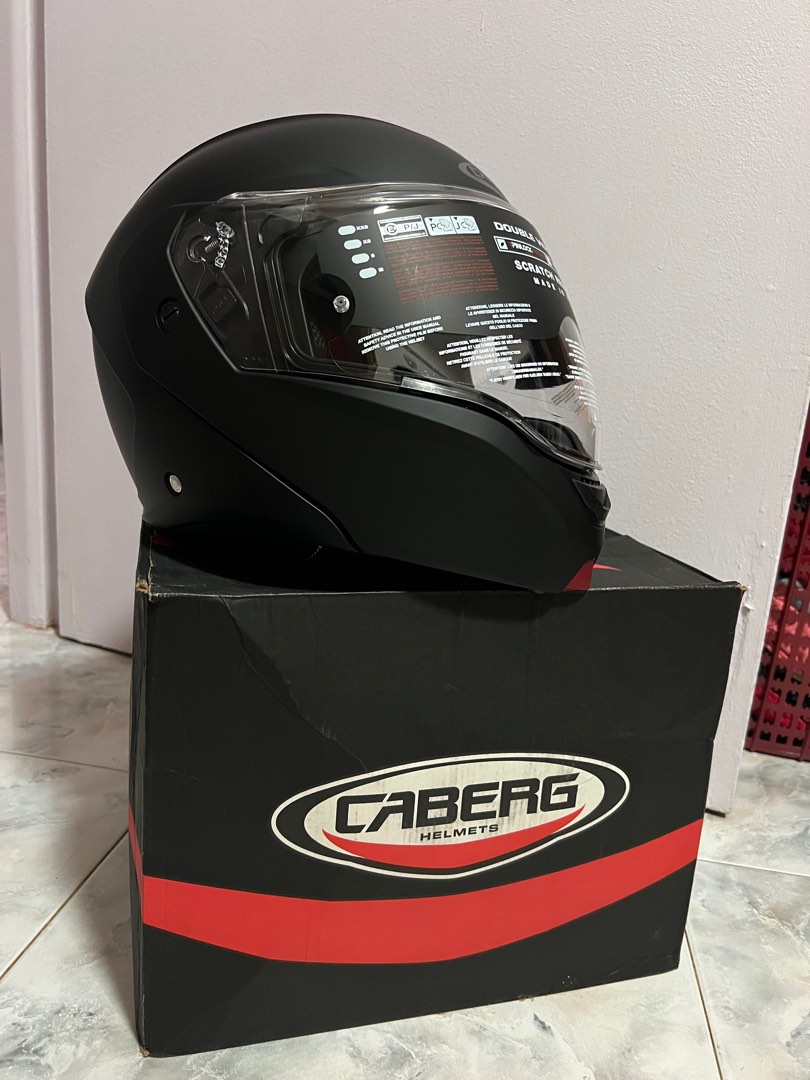Caberg Horus helmet Sz L, Motorcycles, Motorcycle Accessories on Carousell