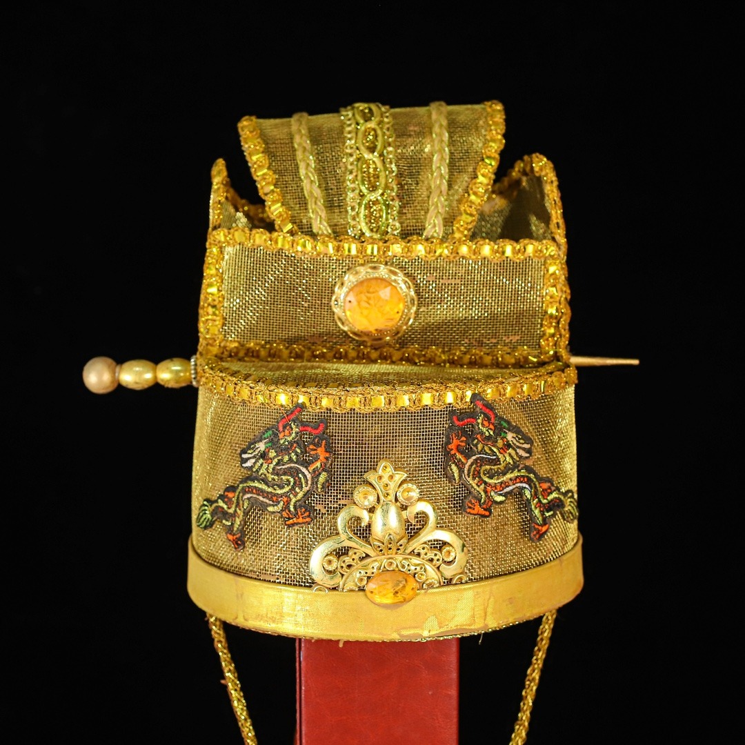 珍藏铜鎏金工艺龙冠帽Collection of Gilded Copper Dragon Crown Hat, Hobbies & Toys ...