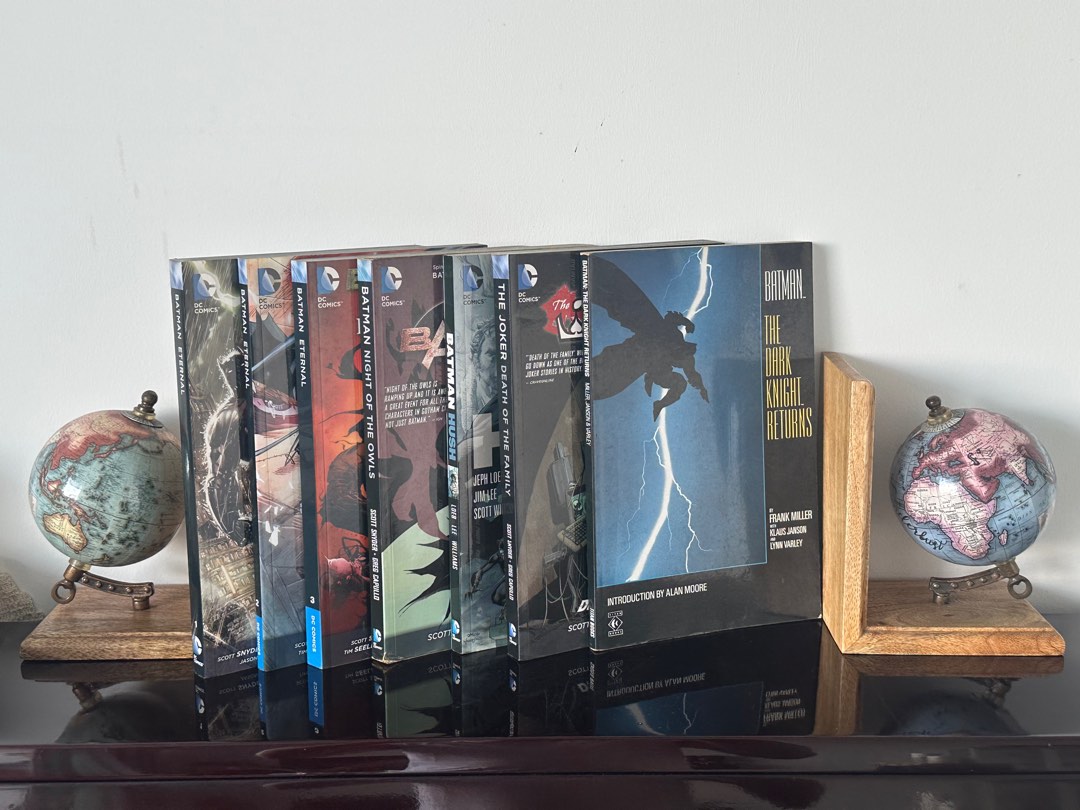 DC Batman Snyder TPB Collection, Hobbies & Toys, Books & Magazines ...