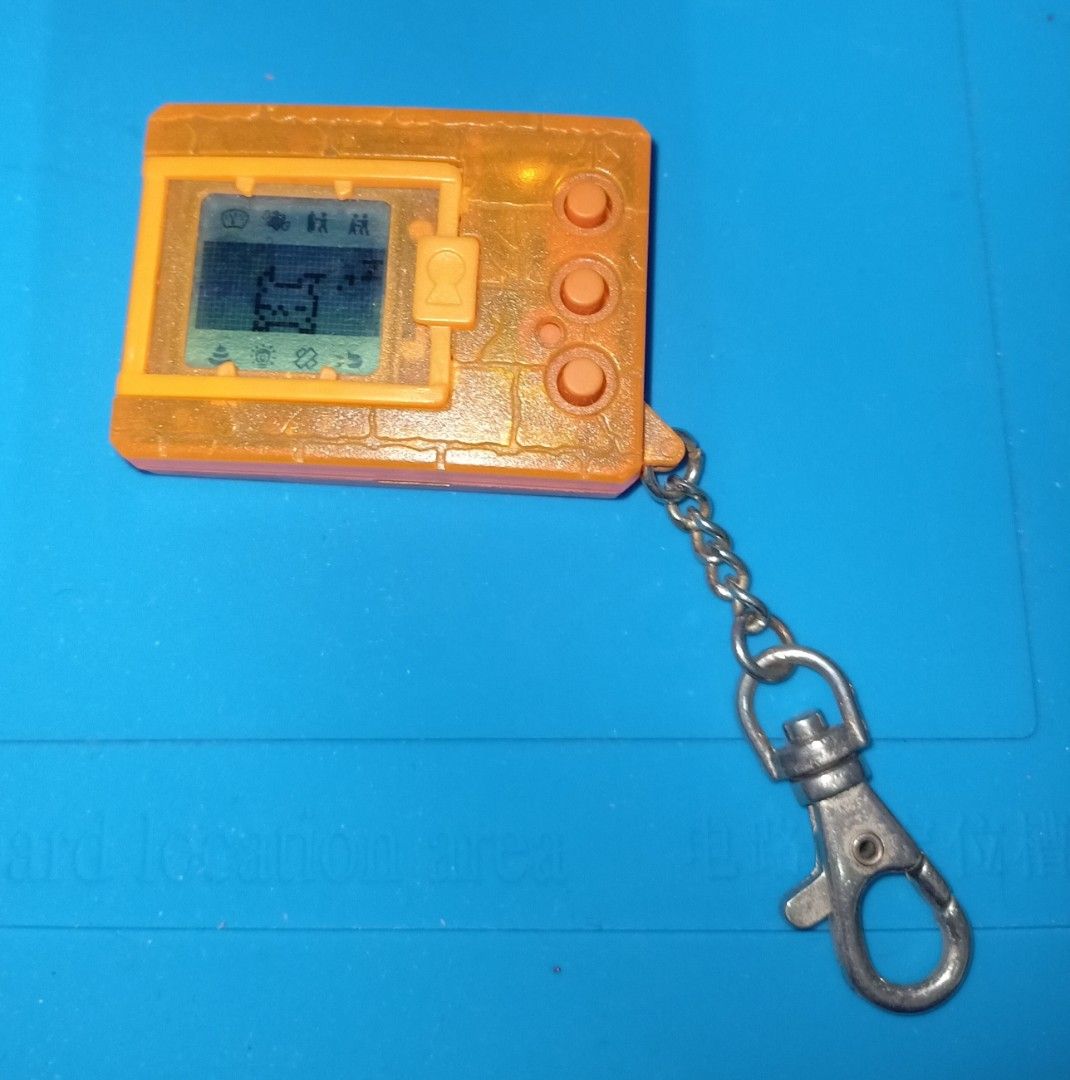 Digimon Vpet V3 JAPAN, Hobbies & Toys, Toys & Games on Carousell