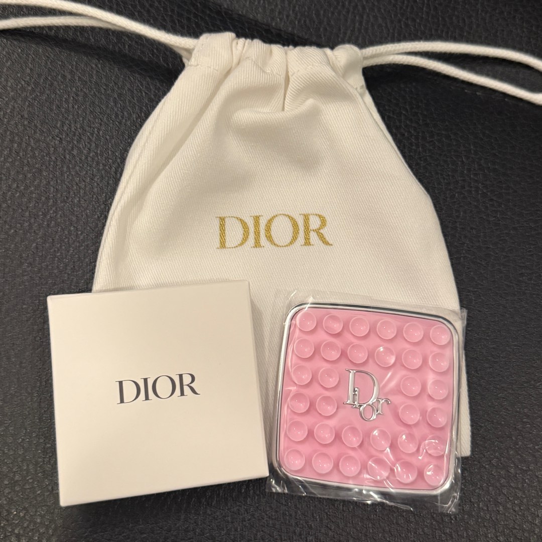 Dior Octobuddy Pink Phone Suction, Luxury, Accessories on Carousell