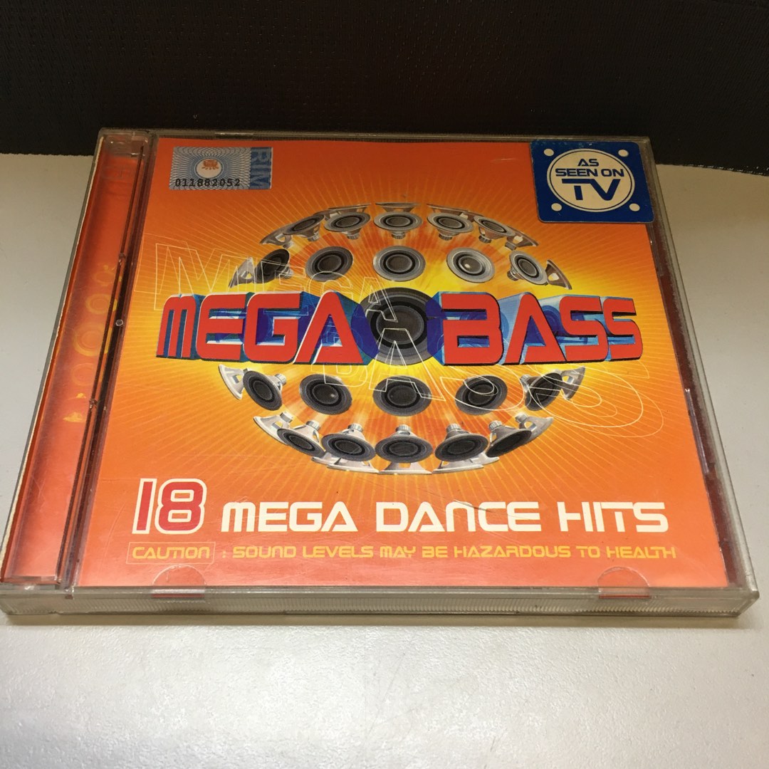 (Eng CD) Mega Bass - 18 mega dance hits/ 2 CD, Hobbies & Toys, Music ...