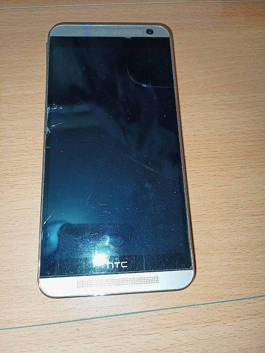 【故障】HTC One E9+ dual E9PW 4G手機 2000萬畫 5.5吋 八核處理器 智慧型手機 舊機換新機 零件機, 手機及配件, 其他在旋轉拍賣
