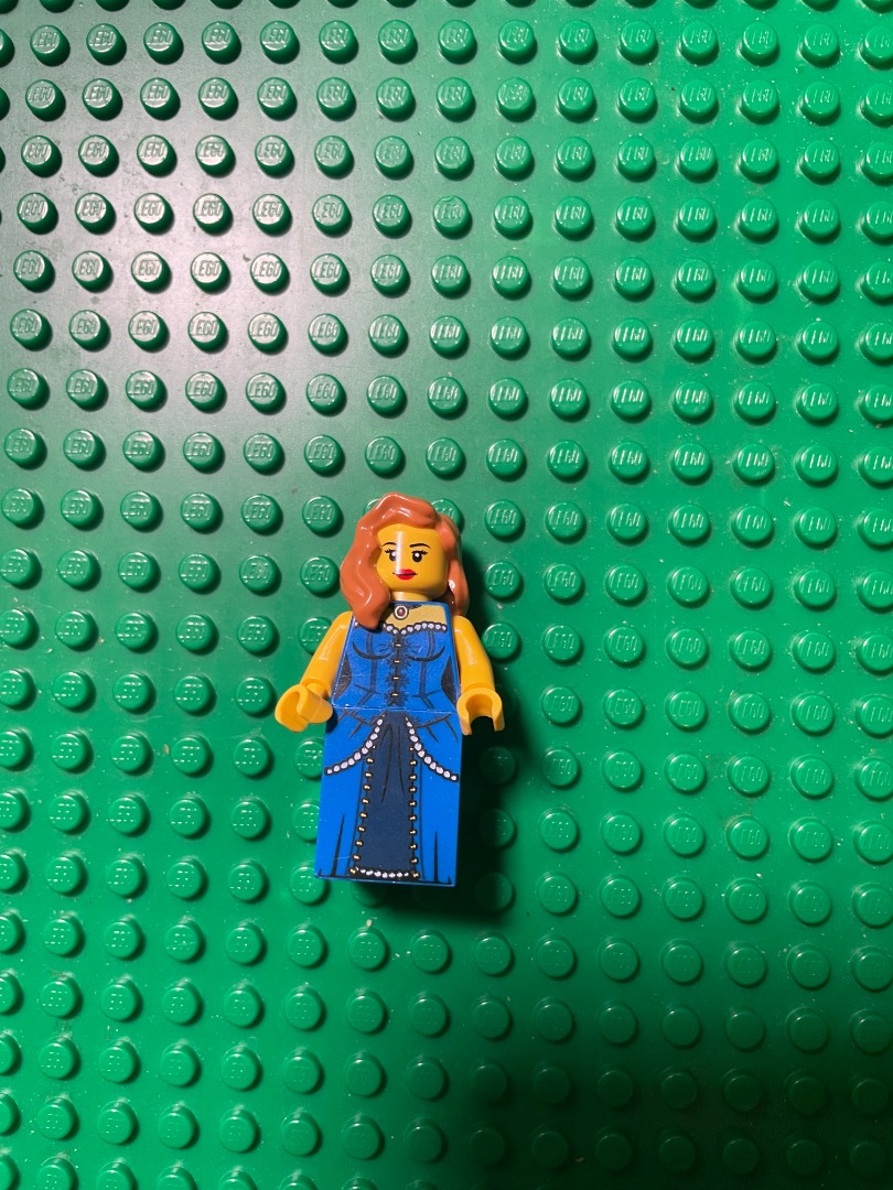 Lego Rootbeer Belle - Red Lips Set 70812 Minifigure, 興趣及遊戲, 玩具 & 遊戲類 ...