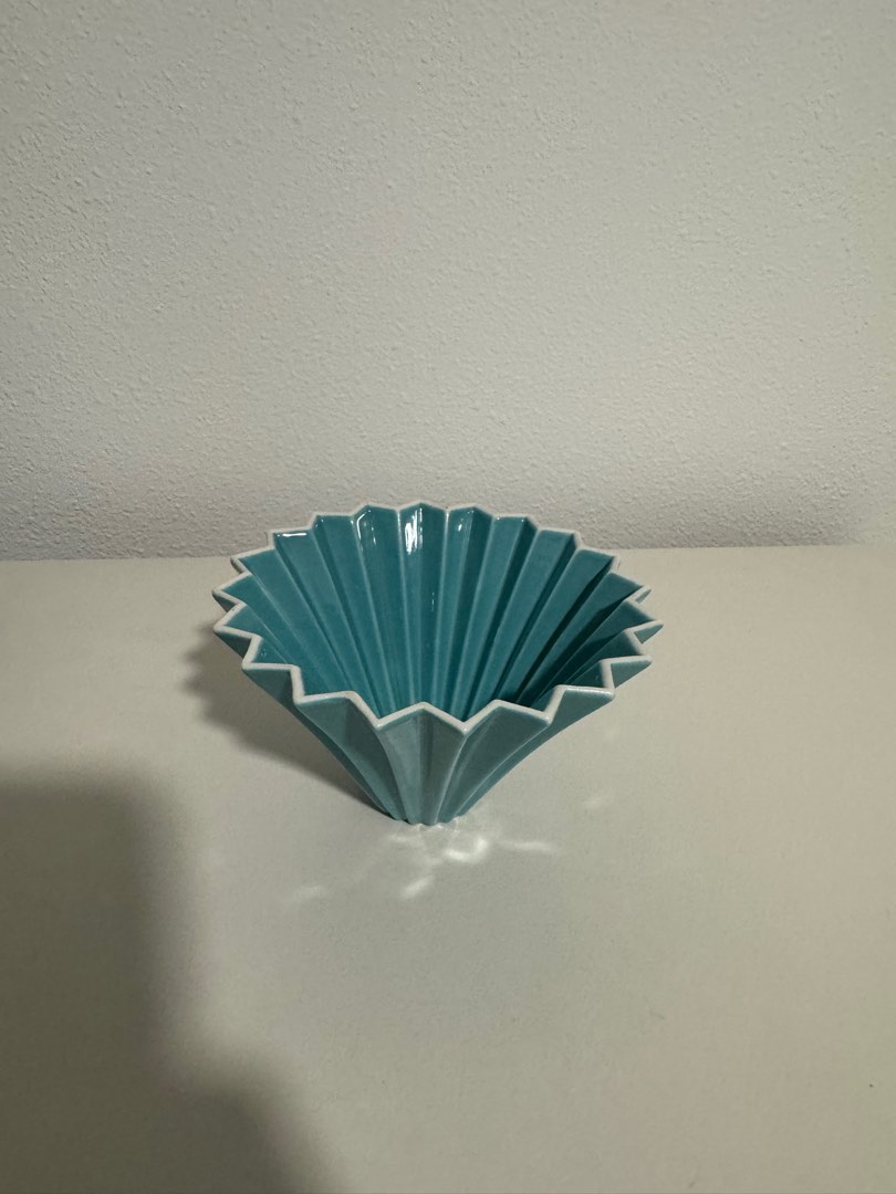 Origami wave filter, Furniture & Home Living, Kitchenware & Tableware ...