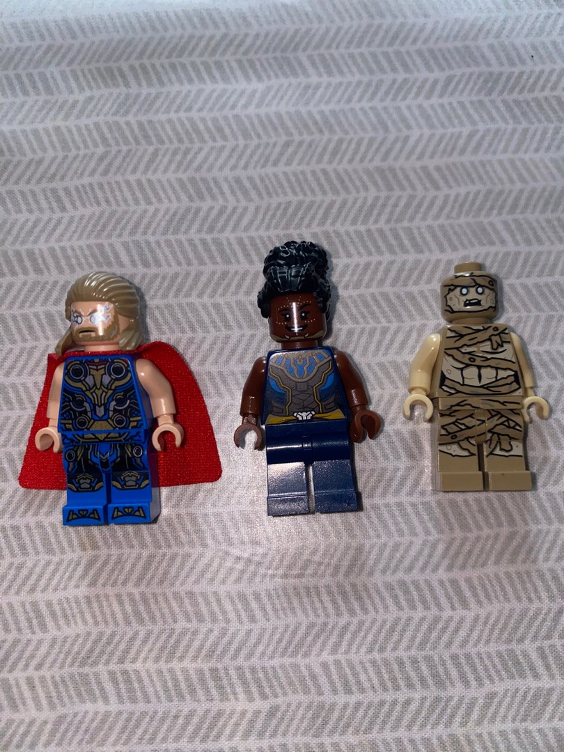 Original lego minifigure, Hobbies & Toys, Toys & Games on Carousell