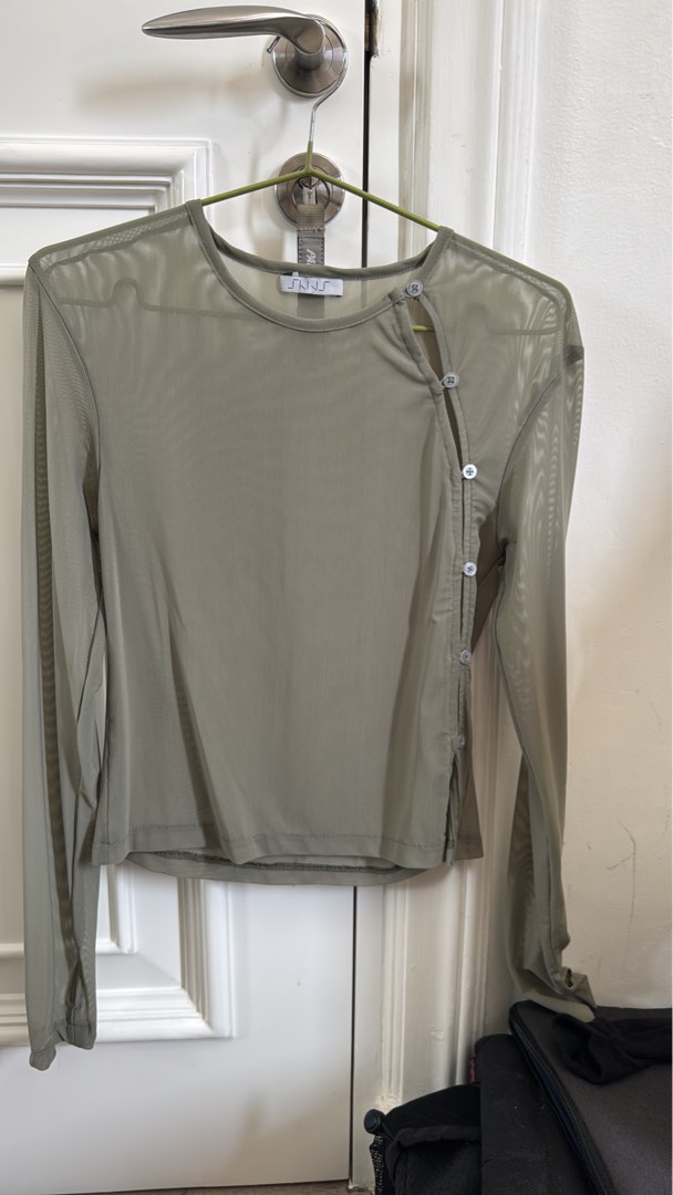 SKINS Mesh Buttoned Long Sleeve Top Ultralight Sage Green, Fesyen ...