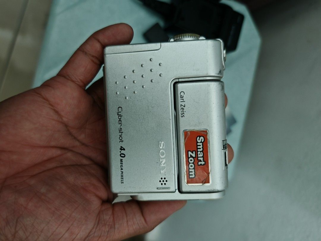 Sony DSC F77A RARE DIGICAM, Photography, Cameras on Carousell
