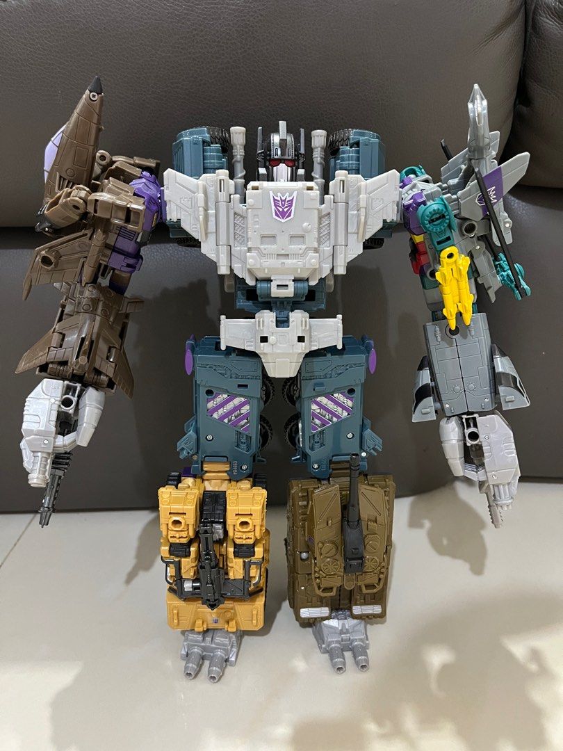 Transformers - Combiner Wars Bruticus, Hobbies & Toys, Toys & Games on ...