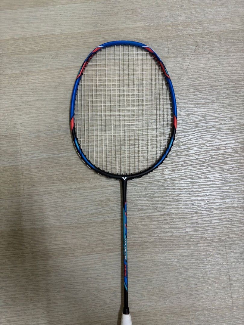 Victor Thruster Hawk, Sports Equipment, Sports & Games, Racket & Ball ...