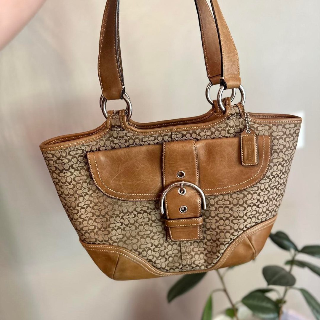 VINTAGE COACH SOHO, Luxury, Bags & Wallets on Carousell