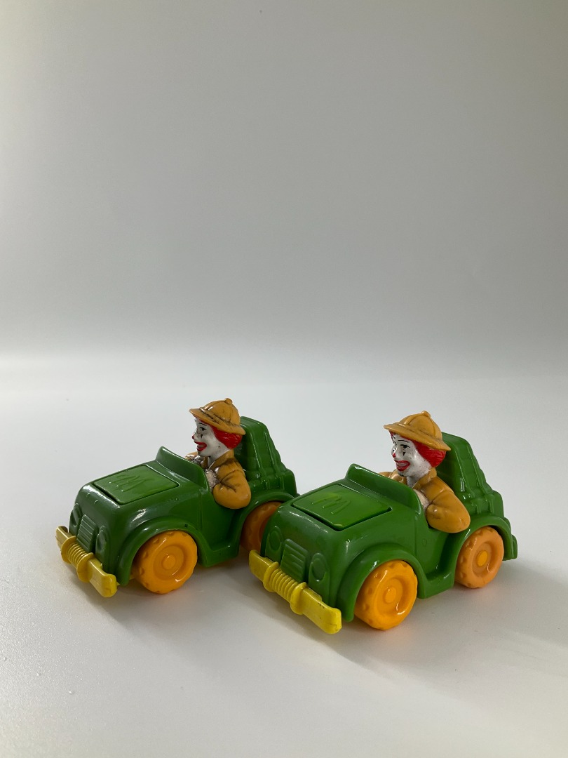 vintage mcdo toy collectible merch moving, Hobbies & Toys, Memorabilia ...