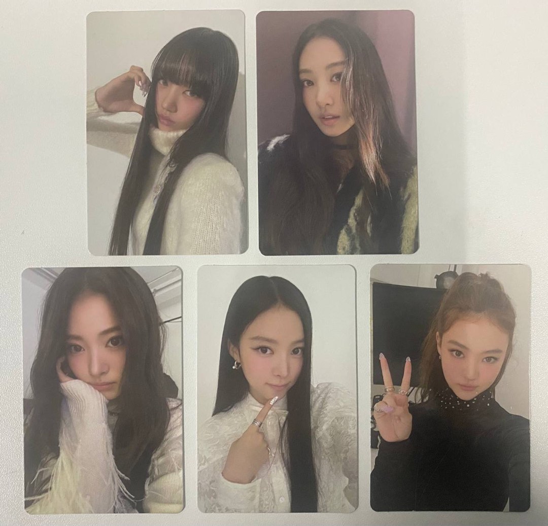 WTS MEOVV OFFICIAL PHOTOCARD MY EYES OPEN VVIDE ORB VERSION, Hobbies ...