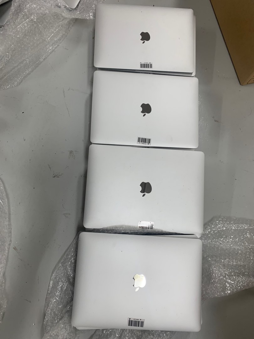 100 sets MacBook Air M1 8gb 256gb $480 each fixed price for export only ...