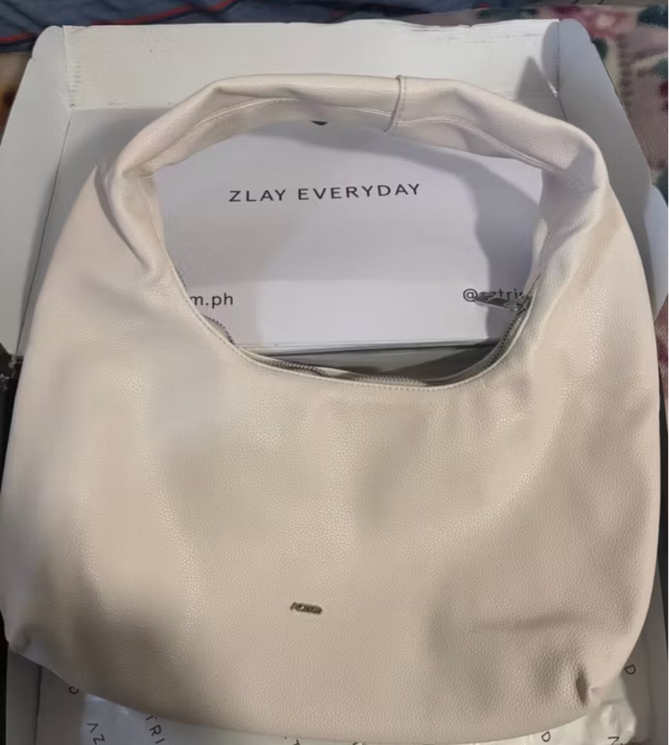 Aztrid Hobo Bag in Cream MEDIUM, Women's Fashion, Bags & Wallets ...