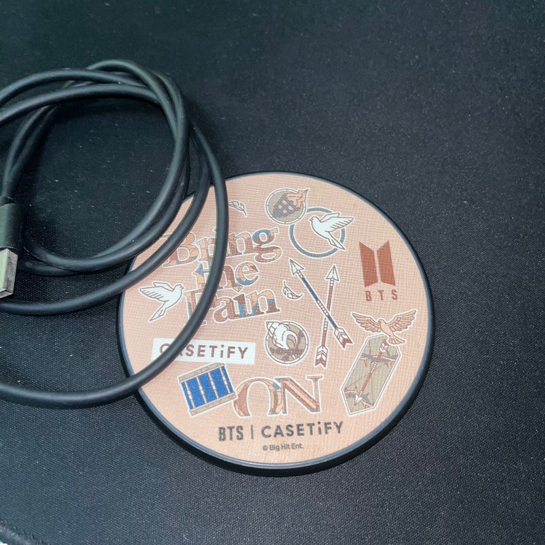 Bts casetify map of the soul wireless charger, 手提電話, 其他裝置 - Carousell