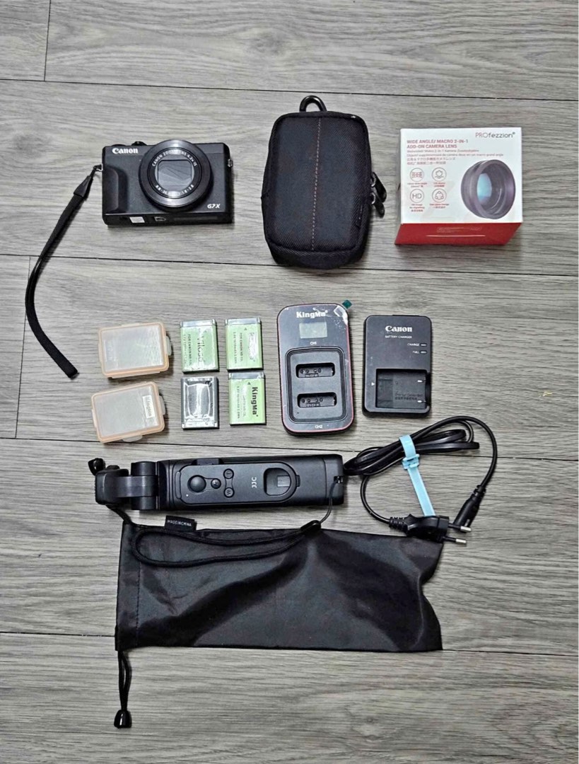 Canon G7X MARK III (G7X M3), Photography, Cameras on Carousell