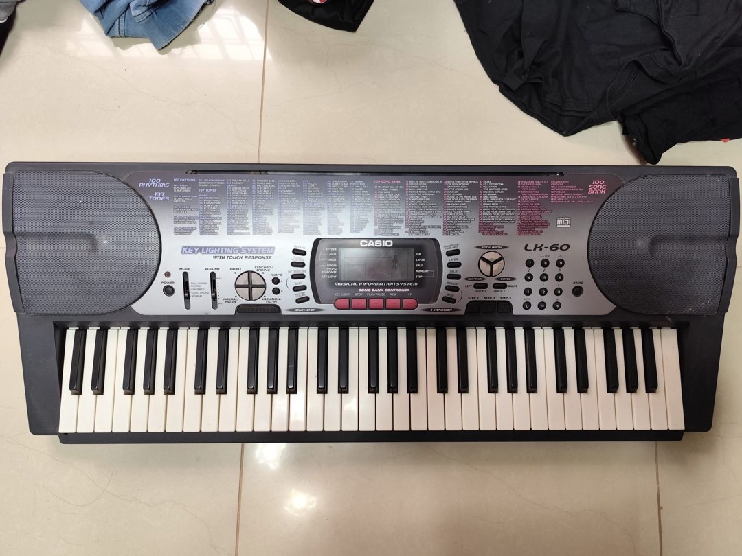 Casio LK 60 Piano, Hobbies & Toys, Music & Media, Musical Instruments ...