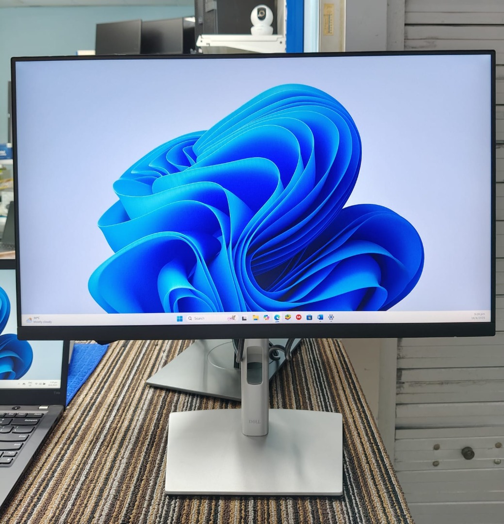 DELL MONITOR P2422H LIKE NEW CONDITION NO SCRATES & NO DENT, Computers ...