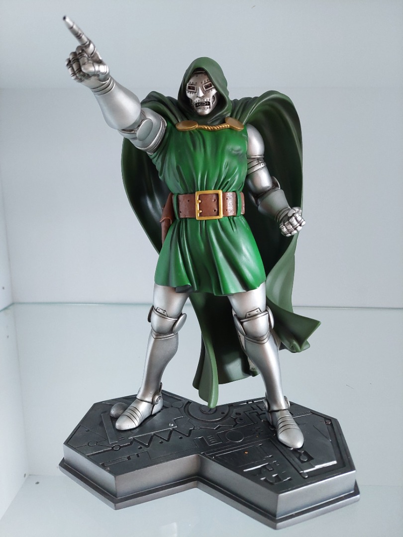 Fantastic Four Statues, Figurines, Busts and Comic Book, Hobbies & Toys ...