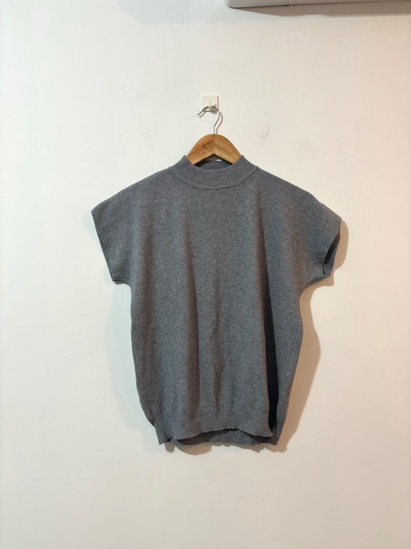 Hershoppe Knitted Bat Wing Top, Women's Fashion, Tops, Blouses on Carousell