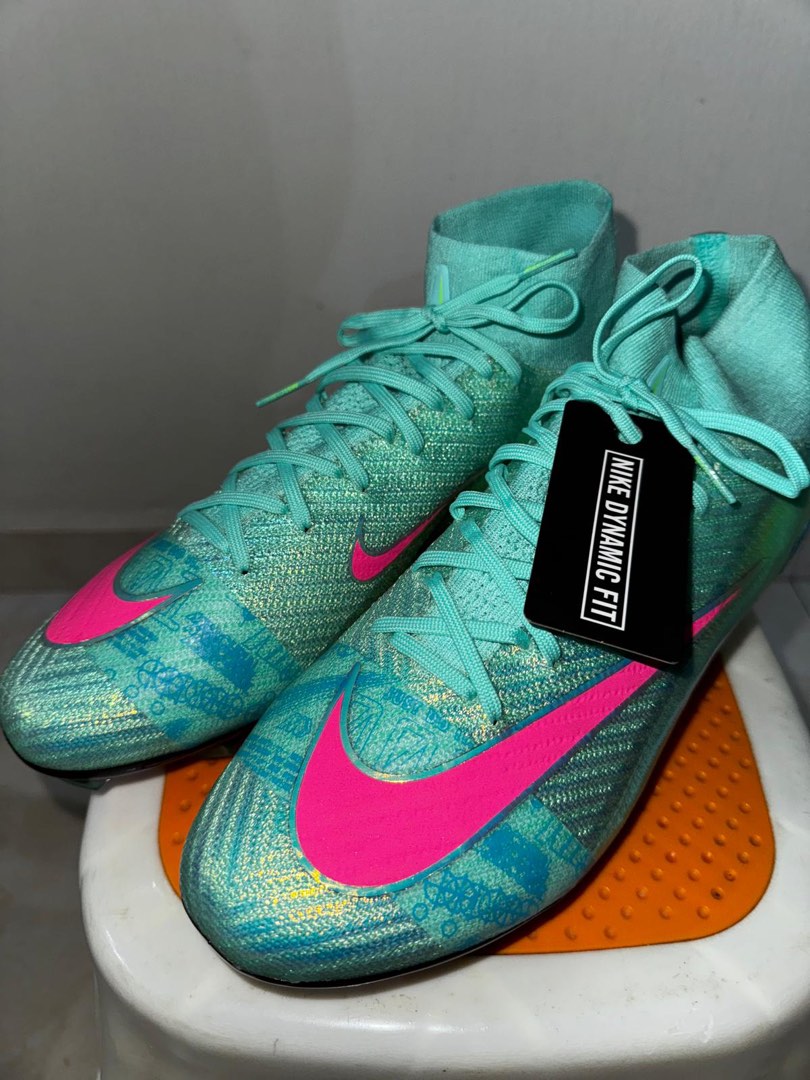 Nike Mercurial Superfly Cosmic Speed Chapter 2 Pack, Sports Equipment ...