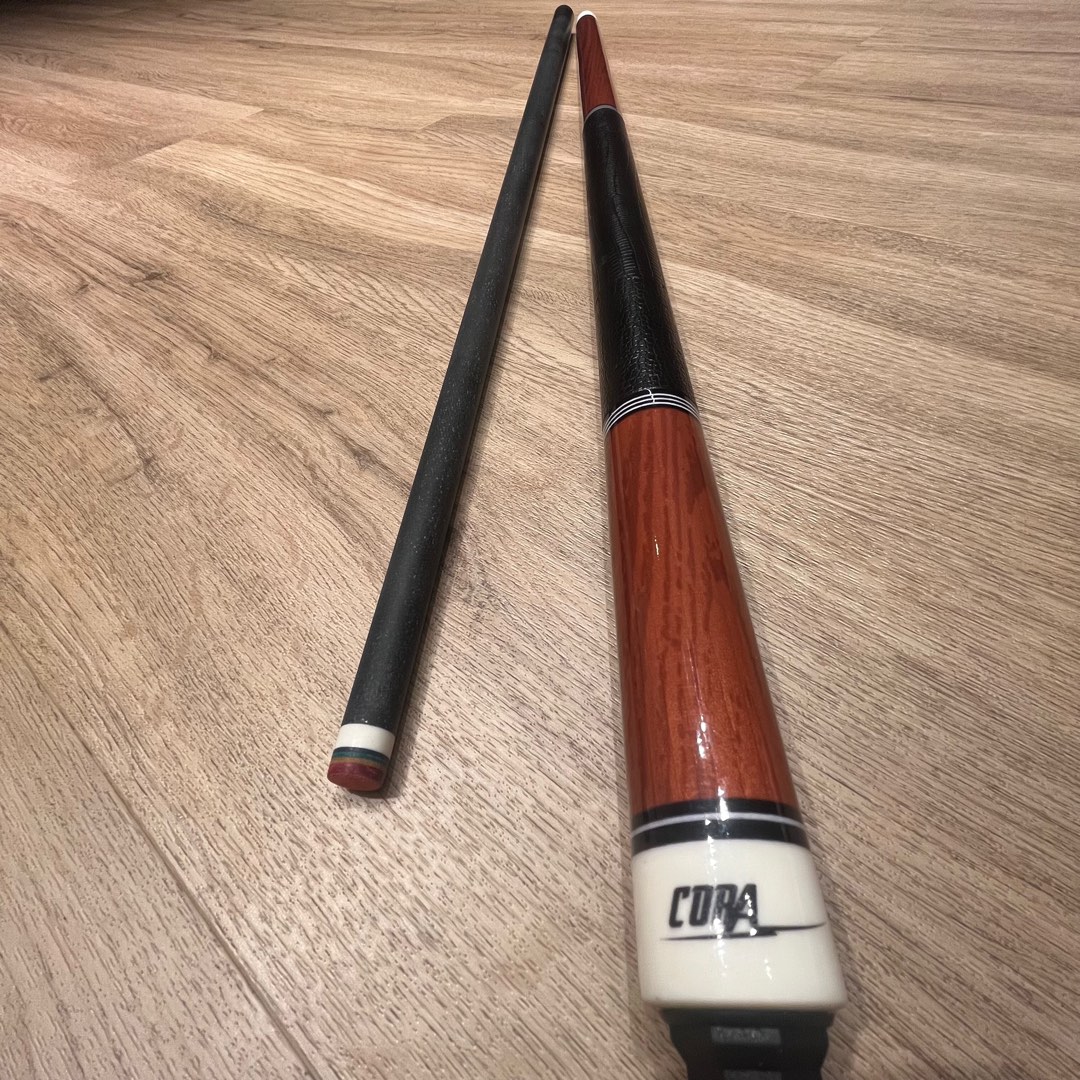 Premium carbon graphite pool cue set Mahogany, Sports Equipment, Sports ...