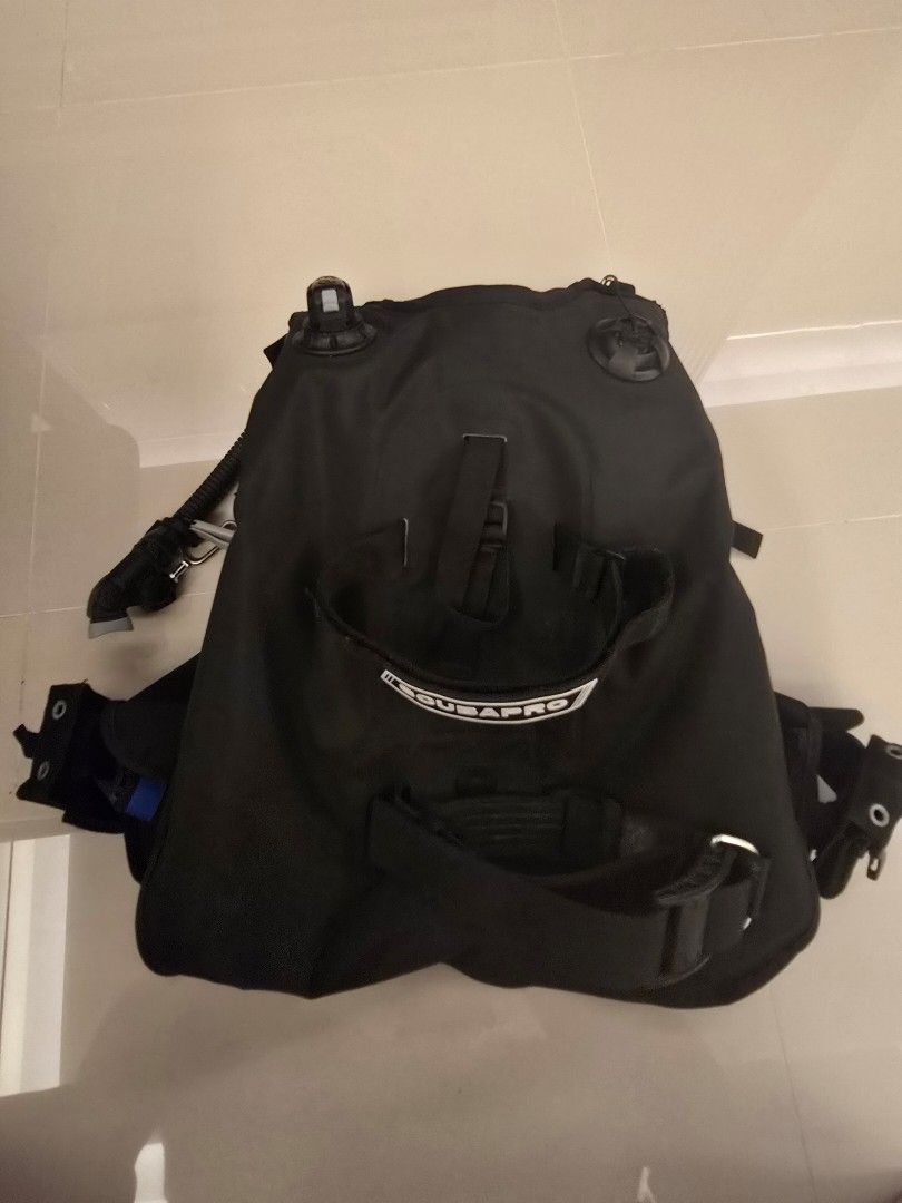 Scubapro bcd Lite Hawk, Sports Equipment, Other Sports Equipment and ...