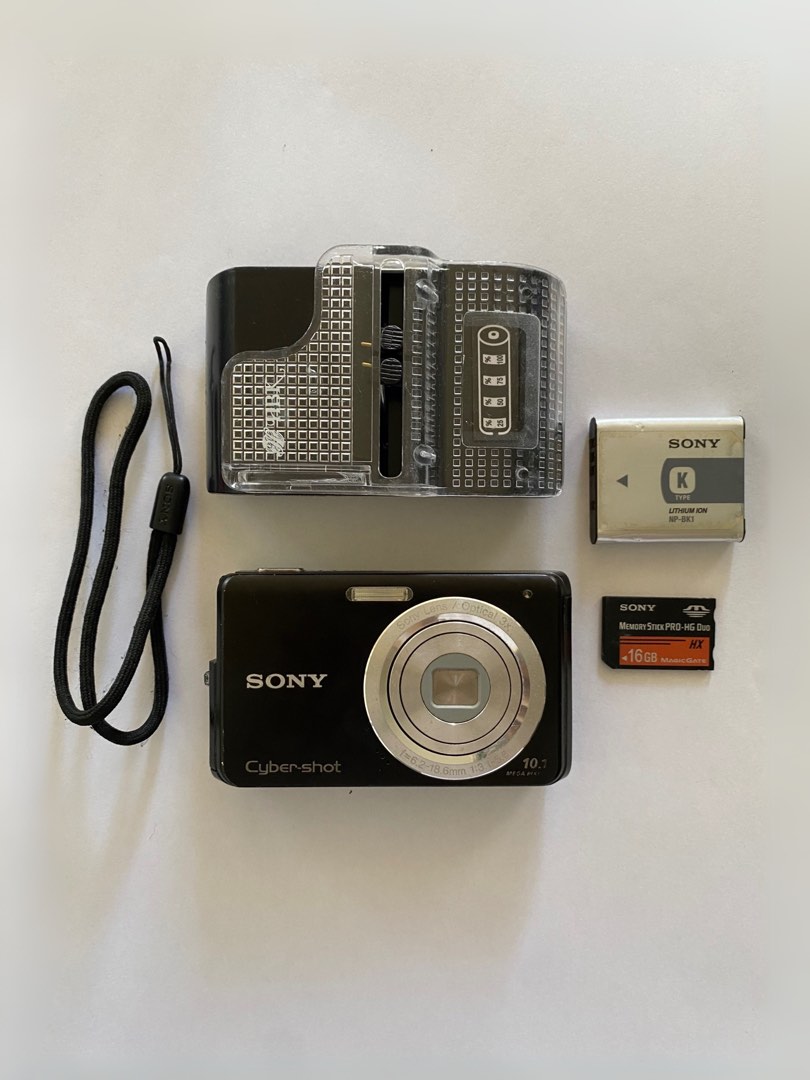 Sony Cybershot DSC-W180 in Black, Photography, Cameras on Carousell