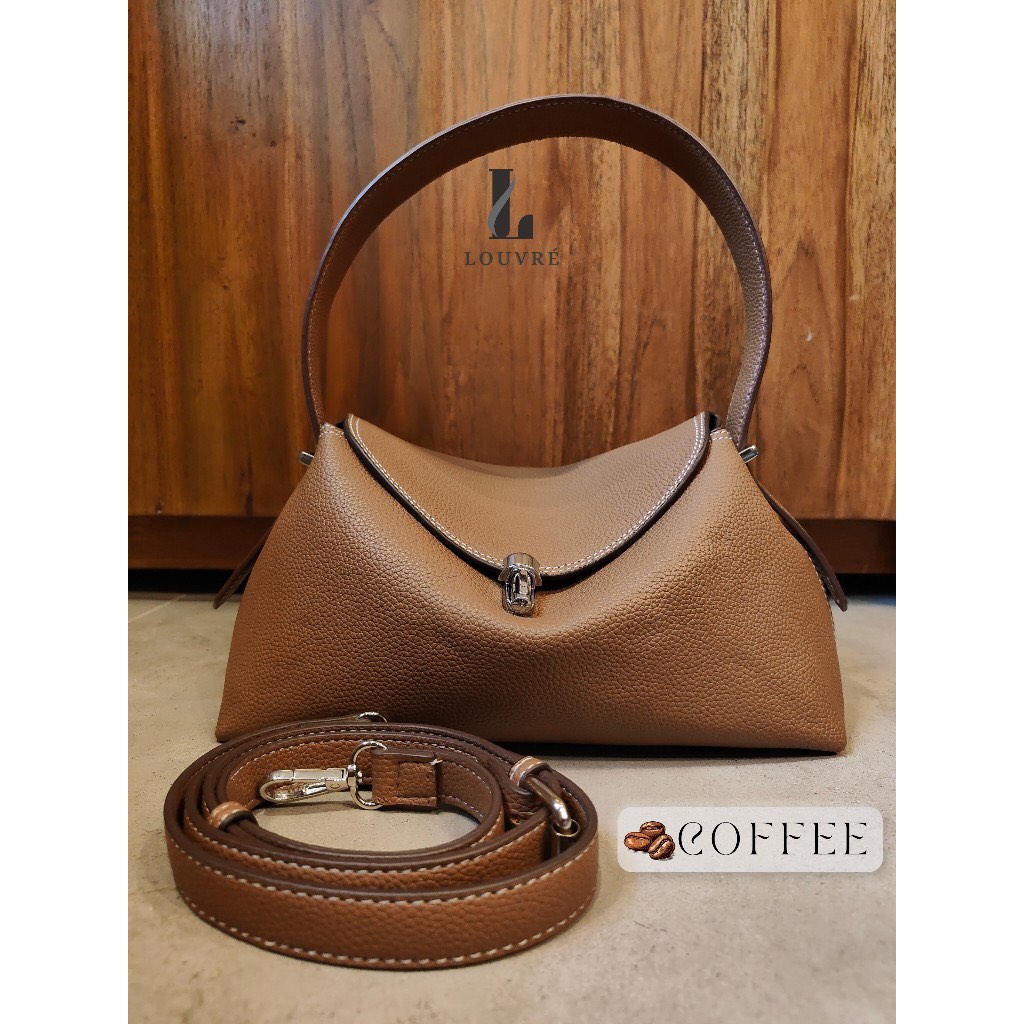 Tas warna coffee merk louvre, Fesyen Wanita, Tas & Dompet di Carousell