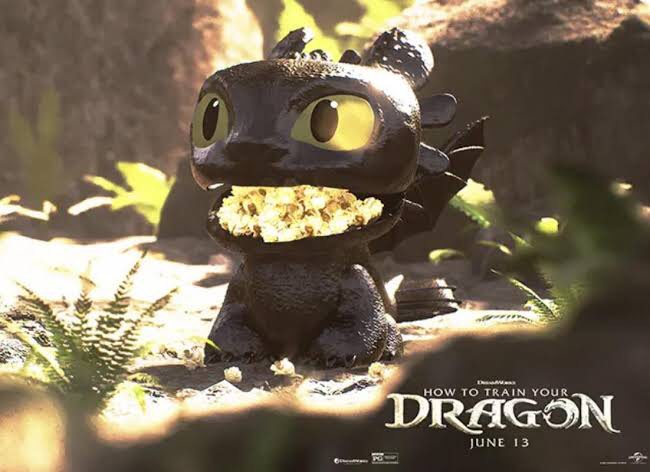 Toothless Popcorn Cup, Serba Serbi, Others di Carousell