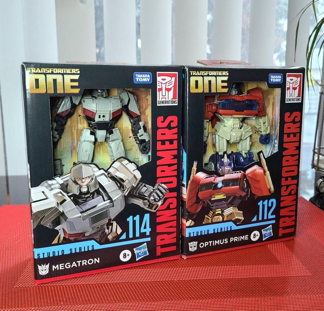Transformers One Studio Series Deluxe Megatron #114 & Optimus Prime ...