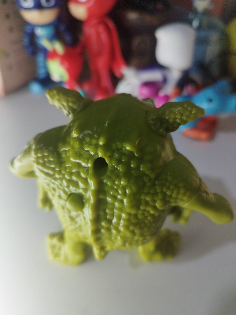 2008 McDonald's Spiderwick Chronicles Goblin & Thimbletack Light Up ...