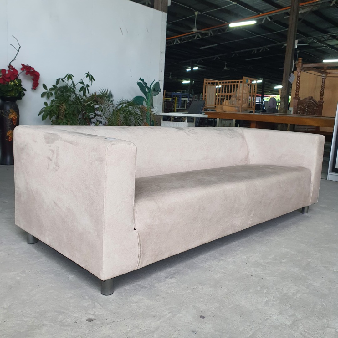 (Brand New) Premium Cream Velvet Fabric 2-seater Sofa | (Baru) Sofa 2 ...