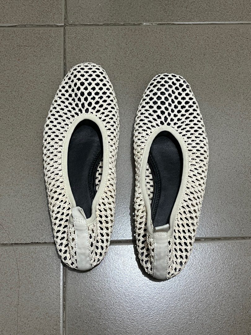 H&M Mesh Flast Shoes, Women's Fashion, Footwear, Flats & Sandals on ...