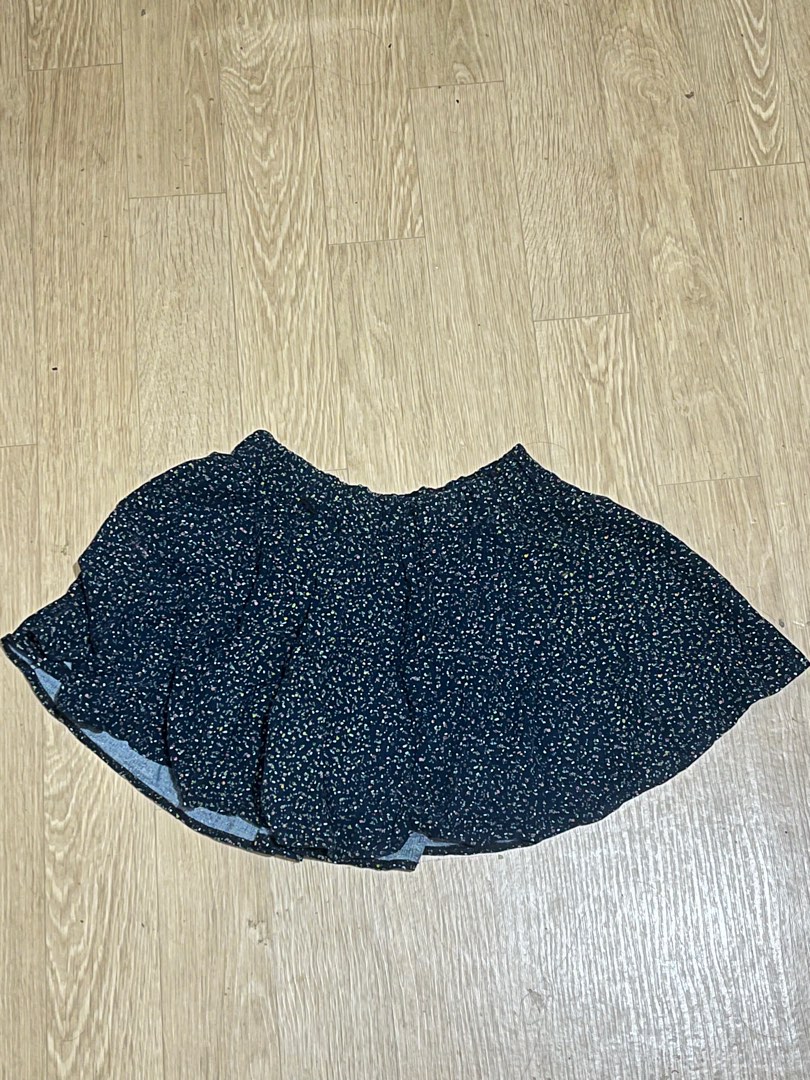 mini skirt/rok mini bunga navy, Fesyen Wanita, Pakaian Wanita, Gaun ...
