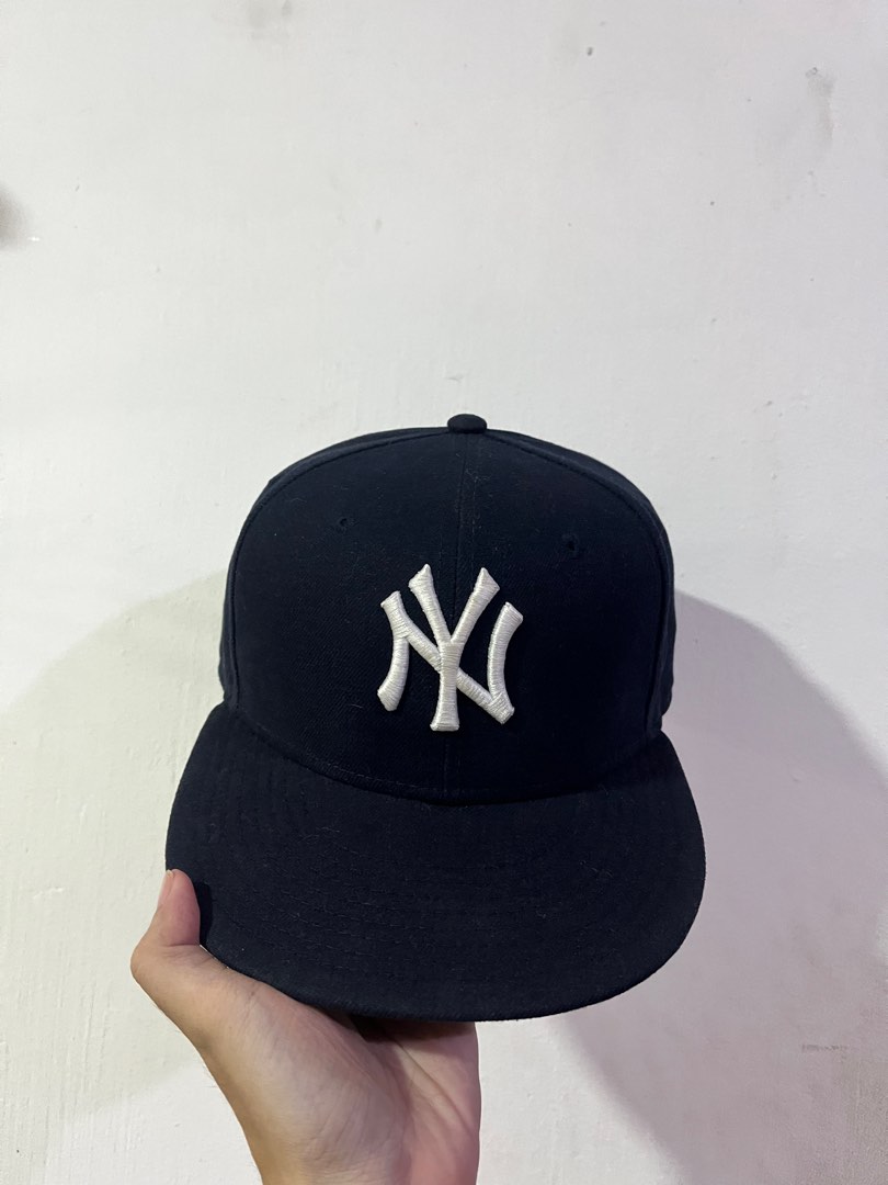 New Era Fitted Closed Cap, Men's Fashion, Watches & Accessories, Caps ...