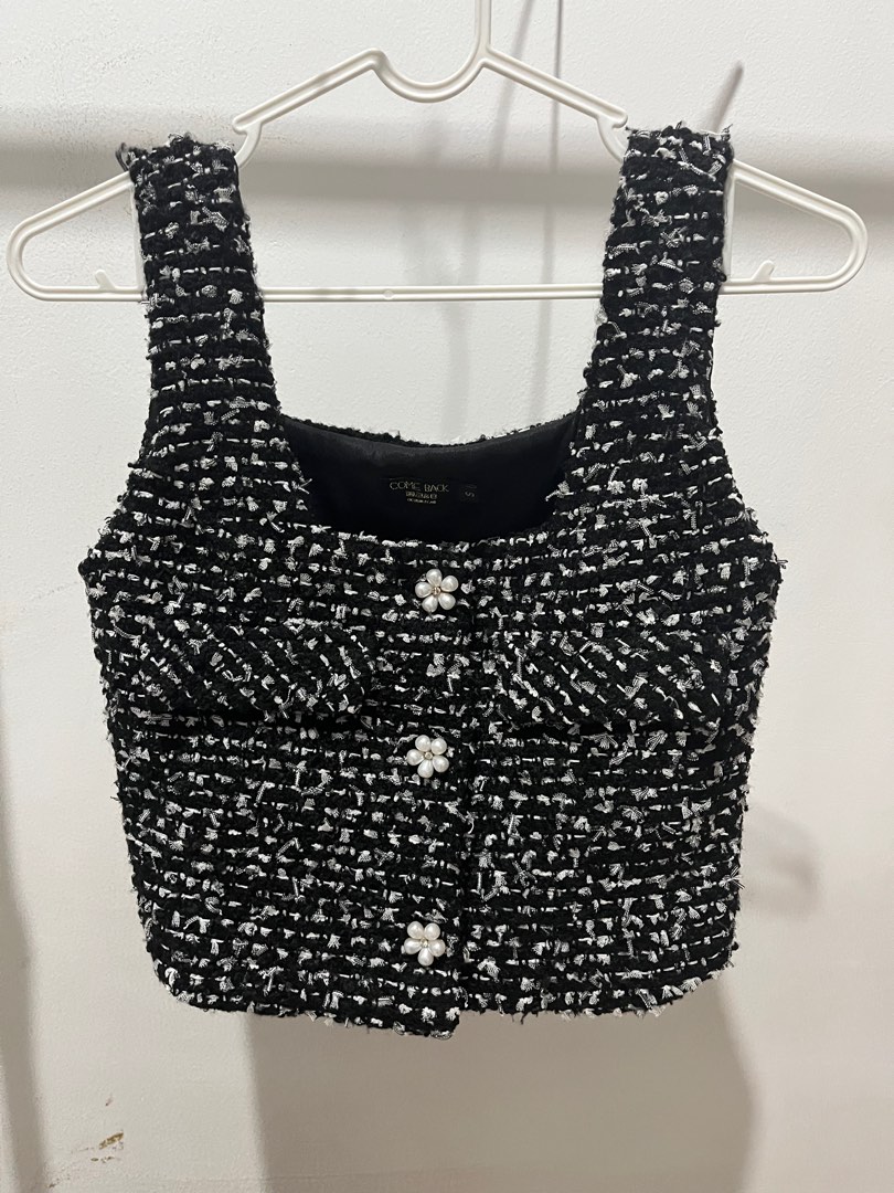 Outer Crop New Import, Fesyen Wanita, Pakaian Wanita, Atasan di Carousell