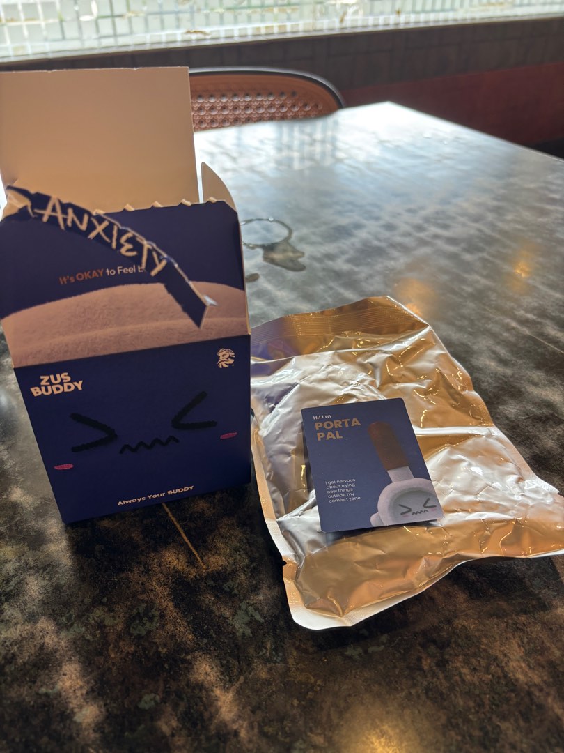 Porta Pal Zus Anxiety Buddy, Hobbies & Toys, Toys & Games on Carousell