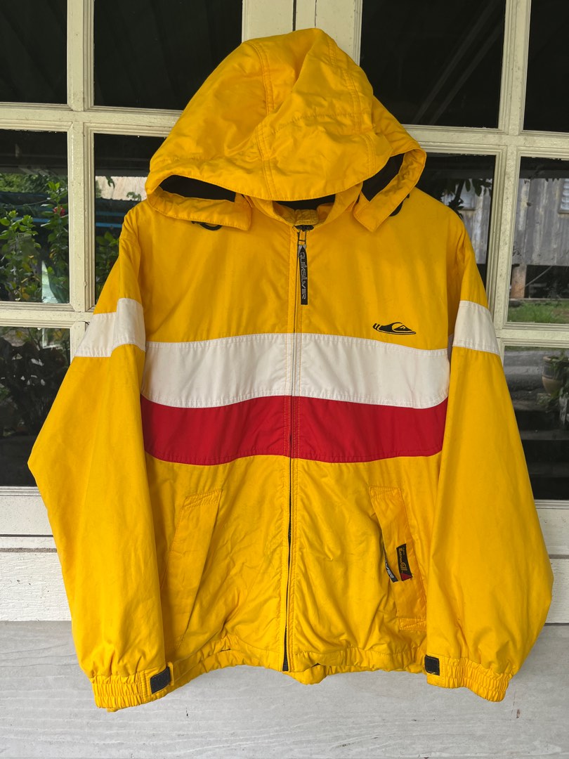 Quicksilver jacket, Men's Fashion, Activewear on Carousell